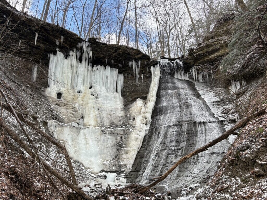 Contour Falls Trail Guide (Cuyahoga Valley National Park)- OhioParkQuests